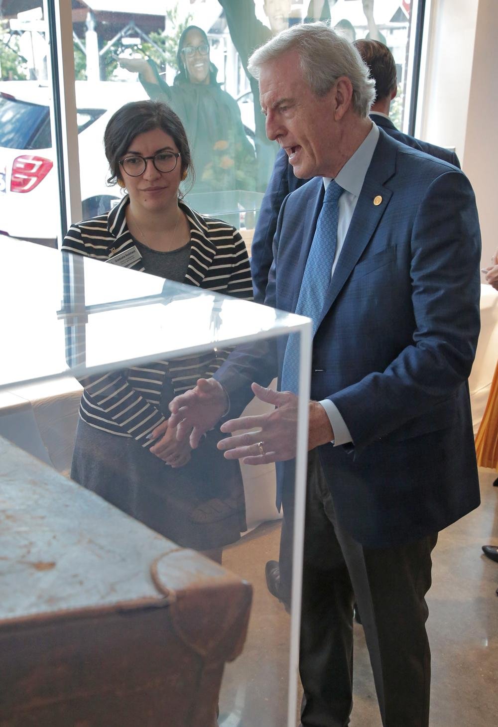 Rockefeller Trust announces donation to UALR