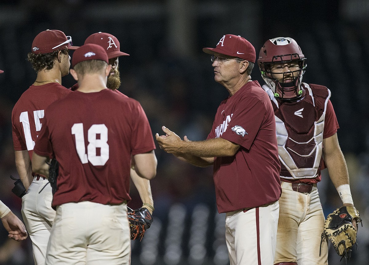 Razorbacks like what they see from 12 pitchers | Hot Springs Sentinel ...