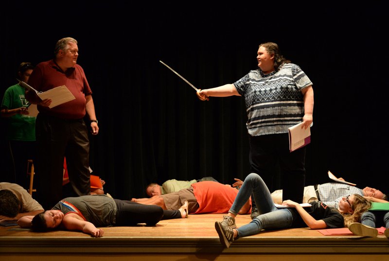 NWA Gridiron Show puts spoof on news | Northwest Arkansas Democrat-Gazette