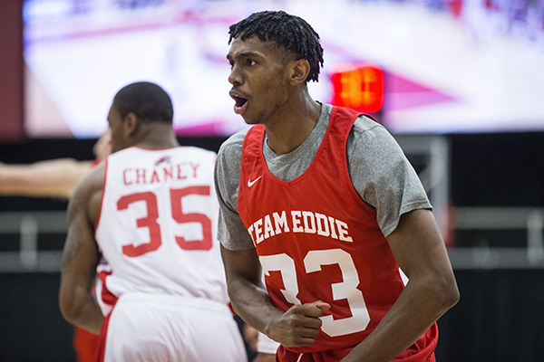 WholeHogSports - Whitt shows off his versatilty in Barnhill throwback