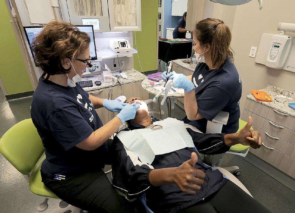 Free Little Rock dental-care event produces smiles all around ...