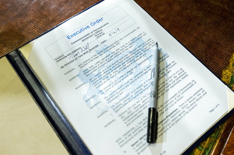 Frustrated Democratic governors find ways to sidestep GOP | Northwest ...