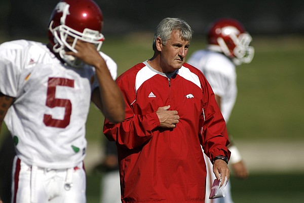 VIDEO: Bobby Allen on his son Brandon starting for the Broncos | Whole ...