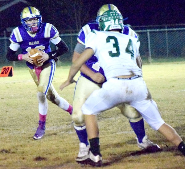 Bulldogs lose by two to Savages in homecoming contest | Westside Eagle ...