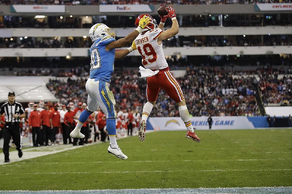 Rivers' 4th pick secures Chiefs' win | Northwest Arkansas Democrat-Gazette