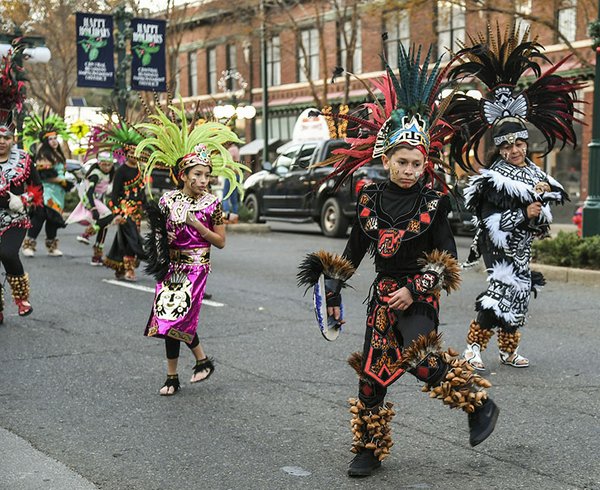 (video) Churches hold Our Lady of Guadalupe Procession | Hot Springs ...