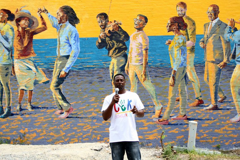 (video) Community reflects, offers '20 resolutions | Hot Springs ...