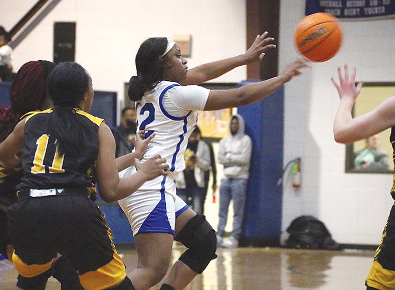 Area basketball teams set for weekend play | El Dorado News