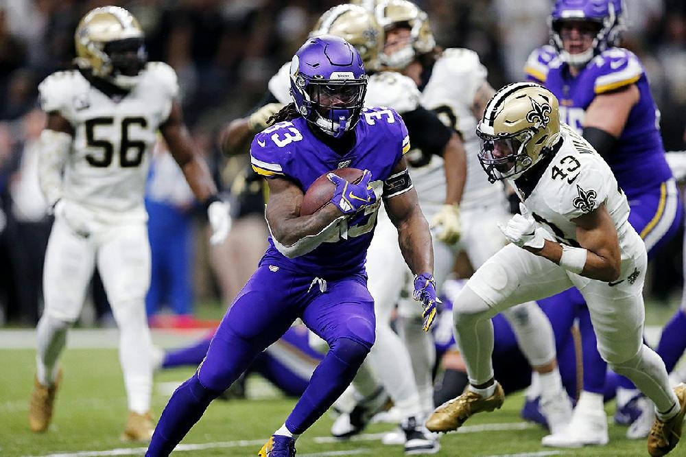 Vikings' QB comes through in OT