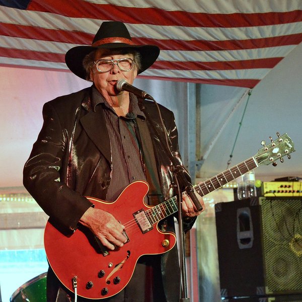 Arkansan Sleepy LaBeef of rockabilly fame buried | Siloam Springs ...