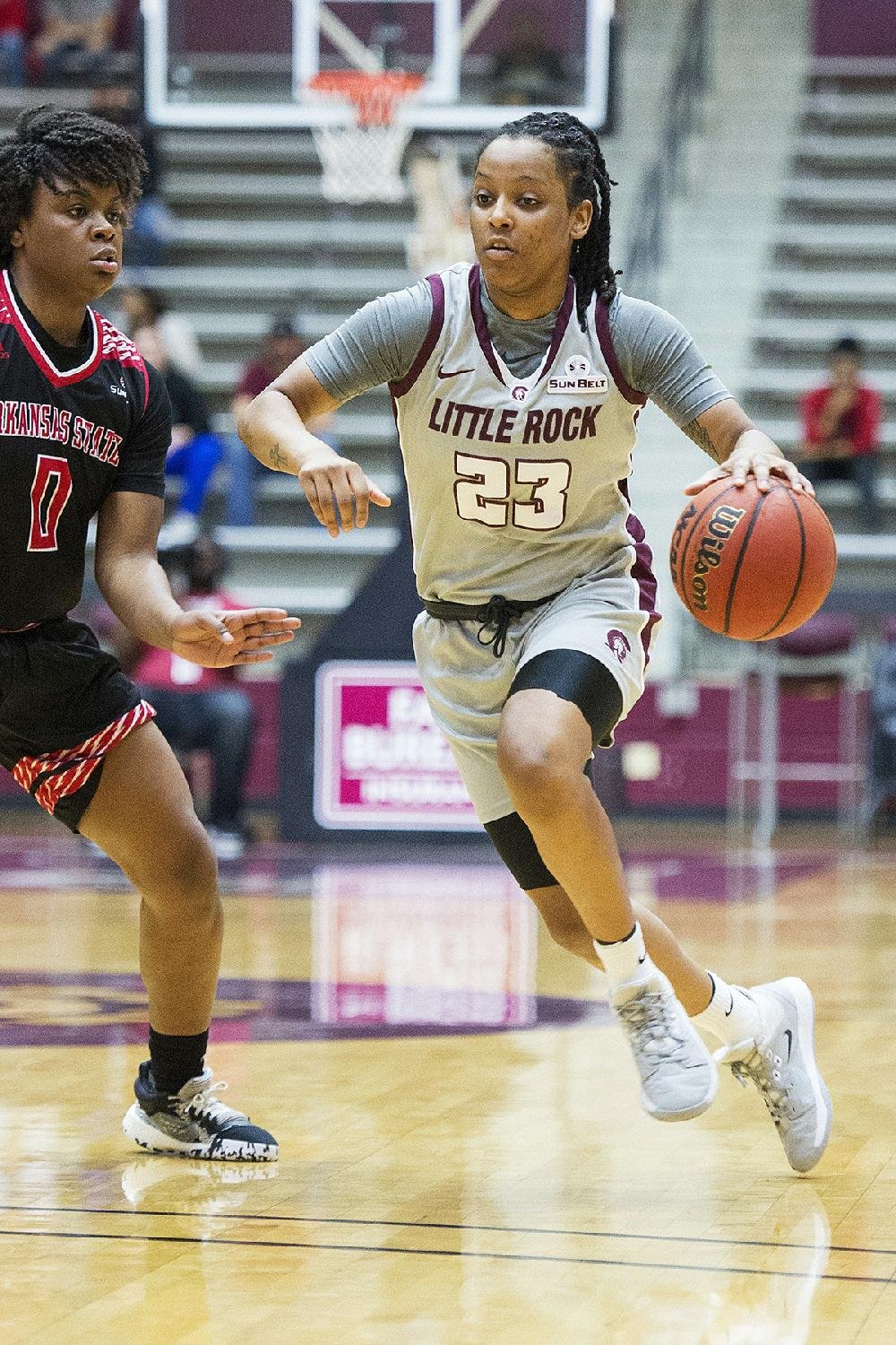 Trojans steer clear of 2nd-half pitfall