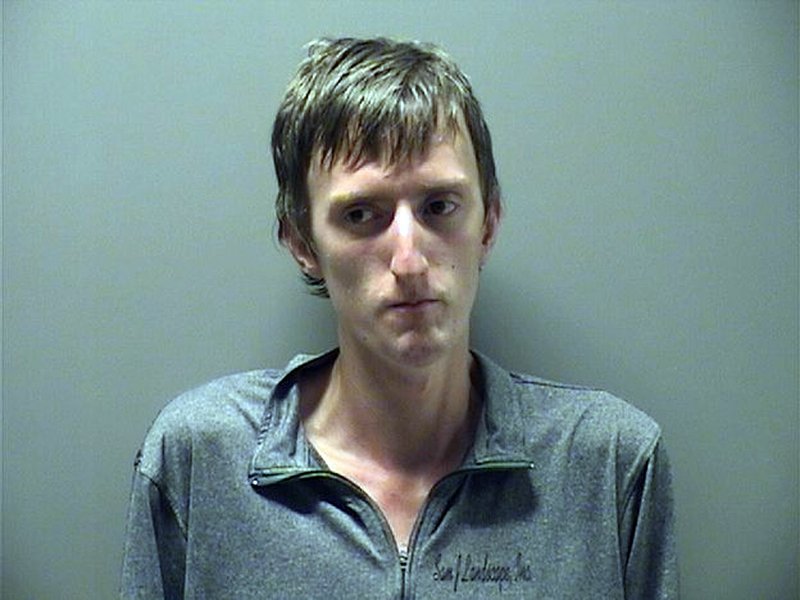 Would-be truck thieves arrested after getting stuck by dealership | Hot ...