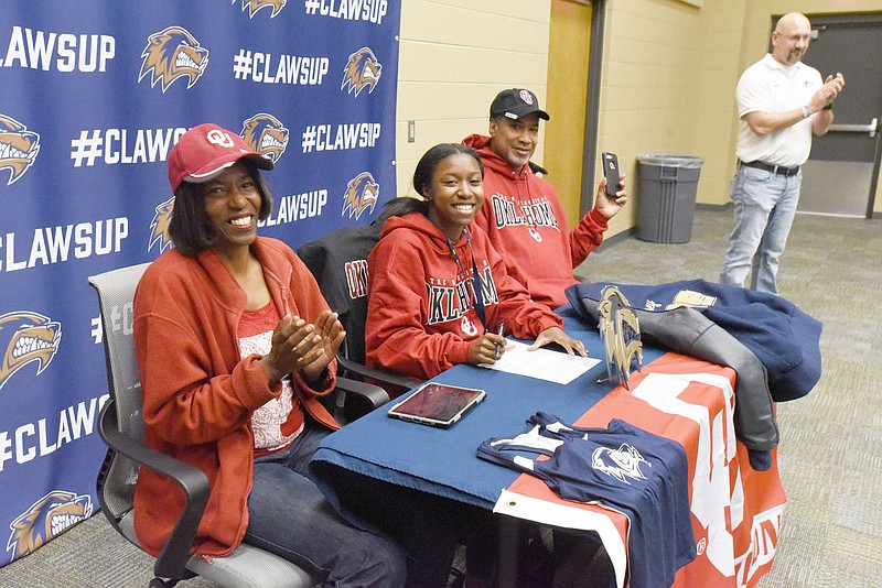 PREP TRACK: Bentonville West's Posey signs with Oklahoma | The Arkansas ...