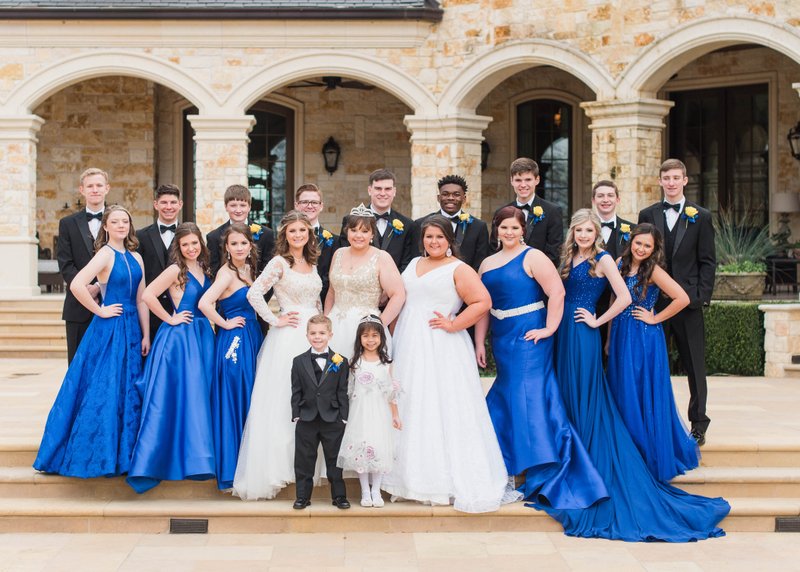 CCS names Homecoming Court; Gwen Gunnels crowned queen | Magnolia ...