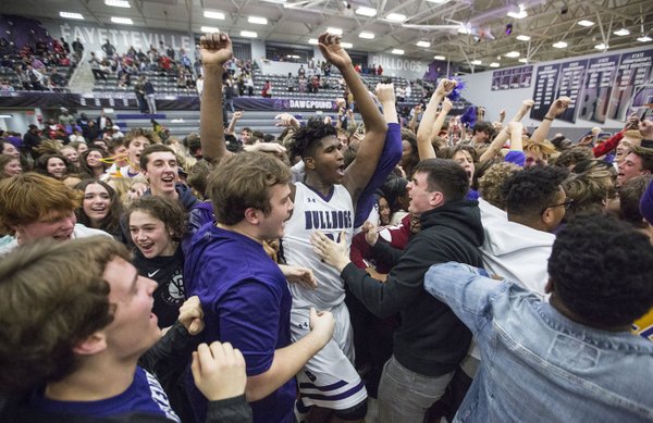 VIDEO, PHOTOS: Fayetteville reserves spark Bulldogs past Har-Ber