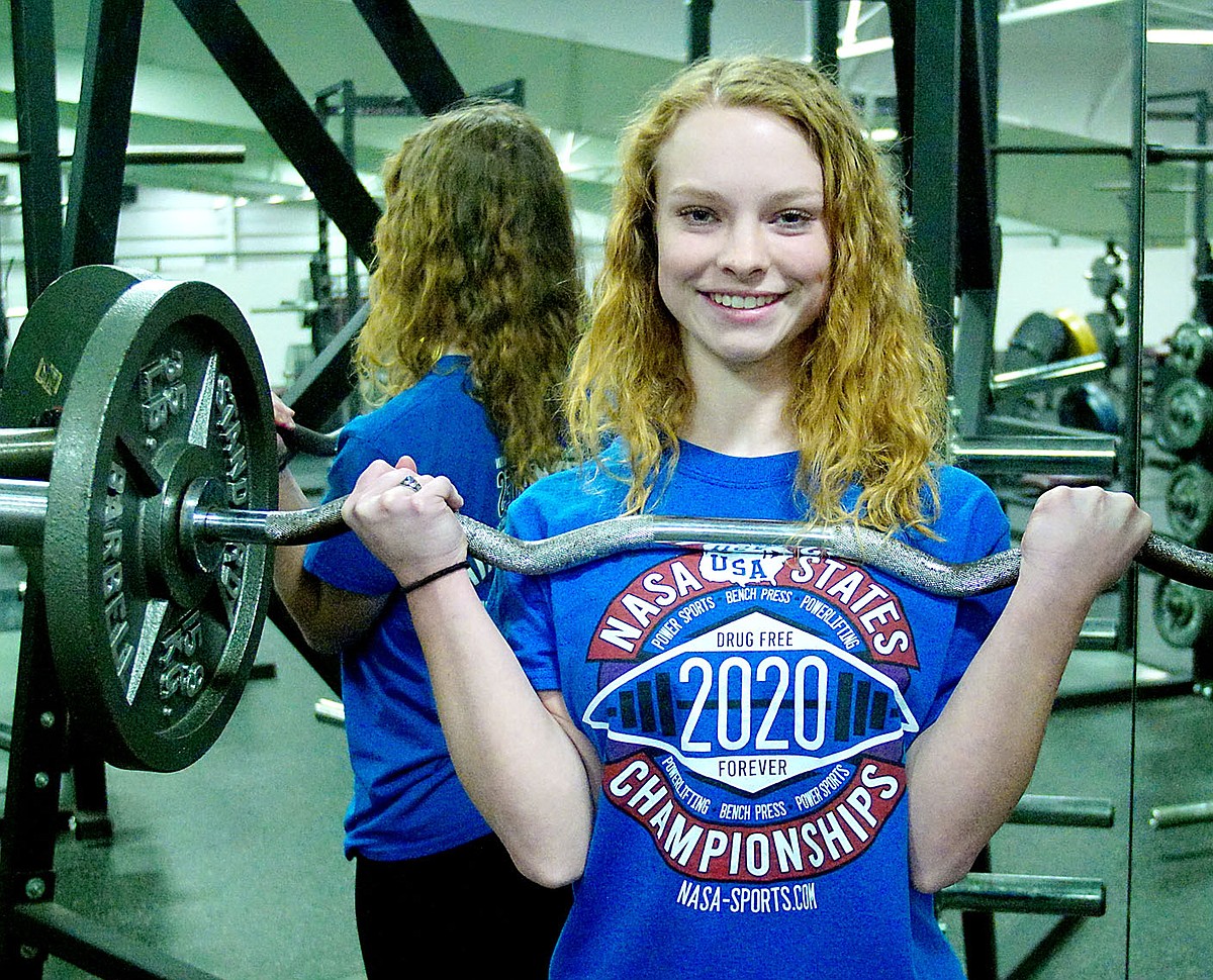 Newsom first female powerlifter for Gentry | Westside Eagle Observer
