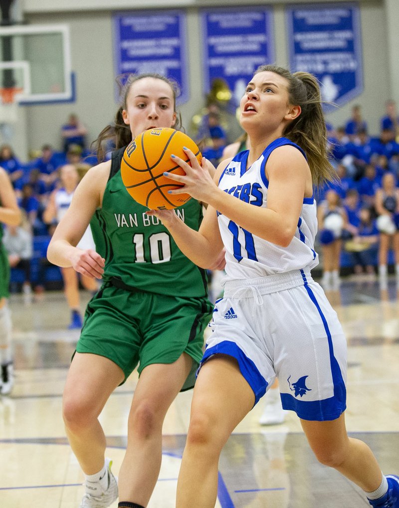 VIDEO, PHOTOS: Rogers overcomes slow start to beat Van Buren | The ...