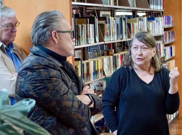 Architect returns for tour of Gentry Library | Westside Eagle Observer