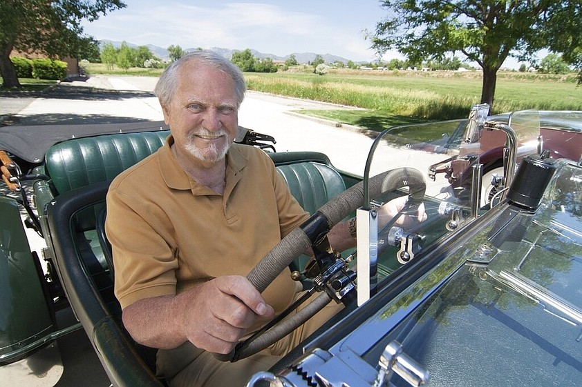 Clive Cussler, million-selling adventure writer, dies at 88 | Northwest ...