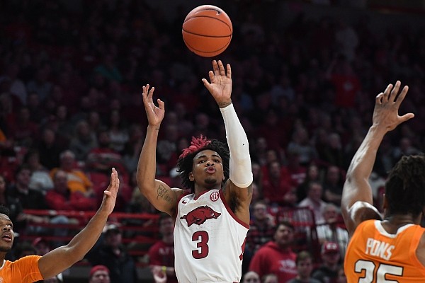Confident Sills packing a punch off the bench | Whole Hog Sports