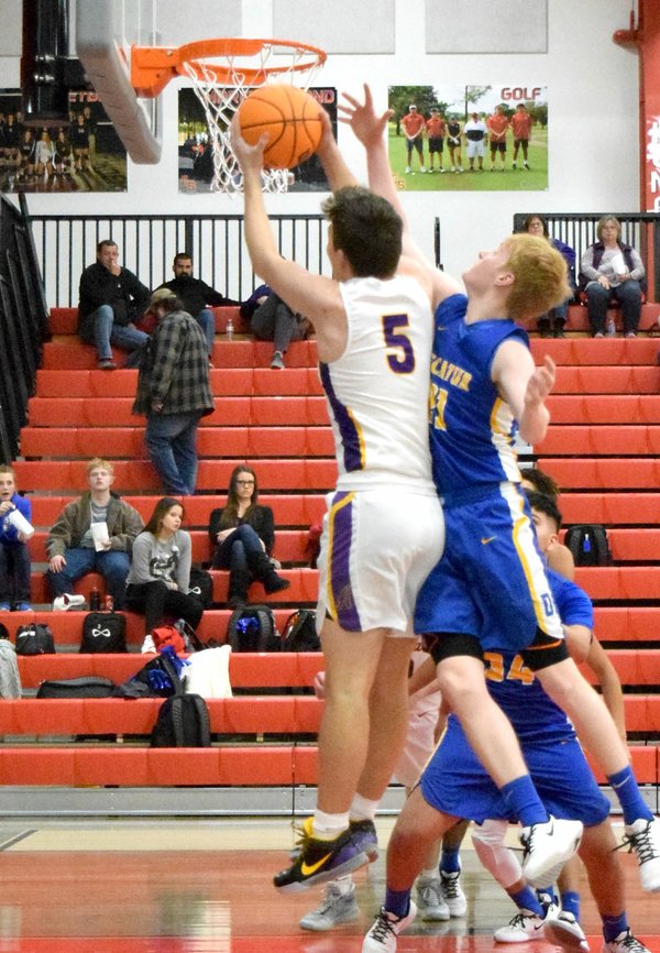 Bulldogs end season with loss to Golden Arrows | Westside Eagle Observer