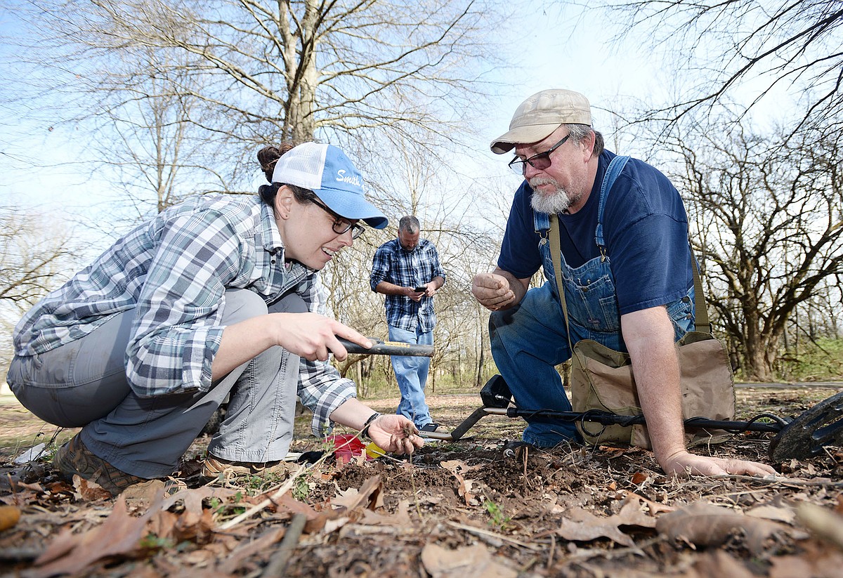PHOTO GALLERY: Bike ride, building painted, archaeologists dig ...