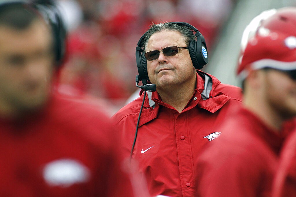 Pandemic puts first-year football coaches in deeper bind | Northwest ...