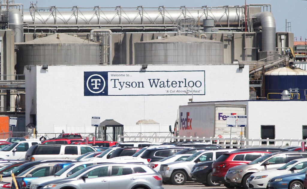 Tyson Foods idles its largest pork plant after Iowa outbreak ...