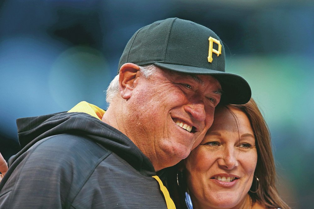 Ex-manager Clint Hurdle's daily emails encourage, inspire