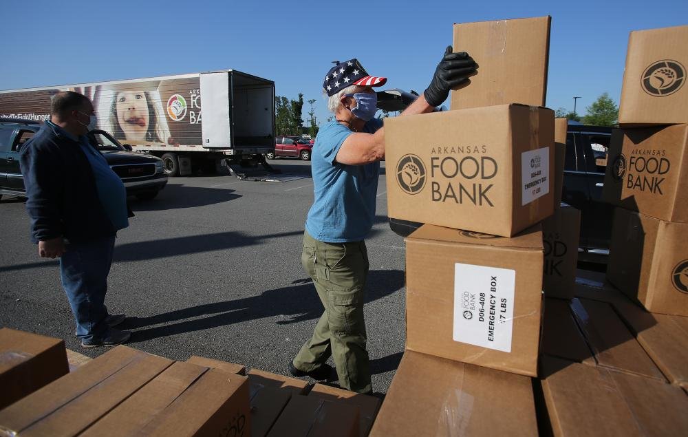 Arkansas Food Bank Gives Out Meals | The Arkansas Democrat-Gazette ...
