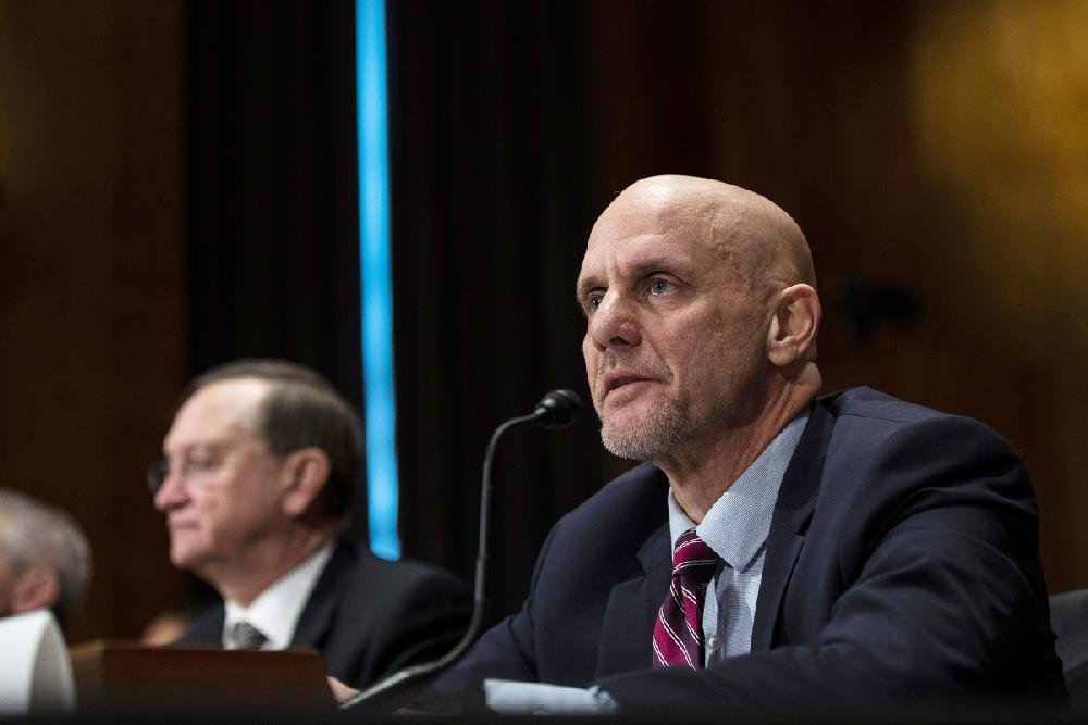 Leaders of CDC, FDA go into self-quarantine