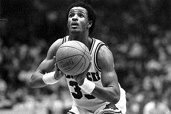 WholeHogSports - Former UA forward Sutton dies at 59