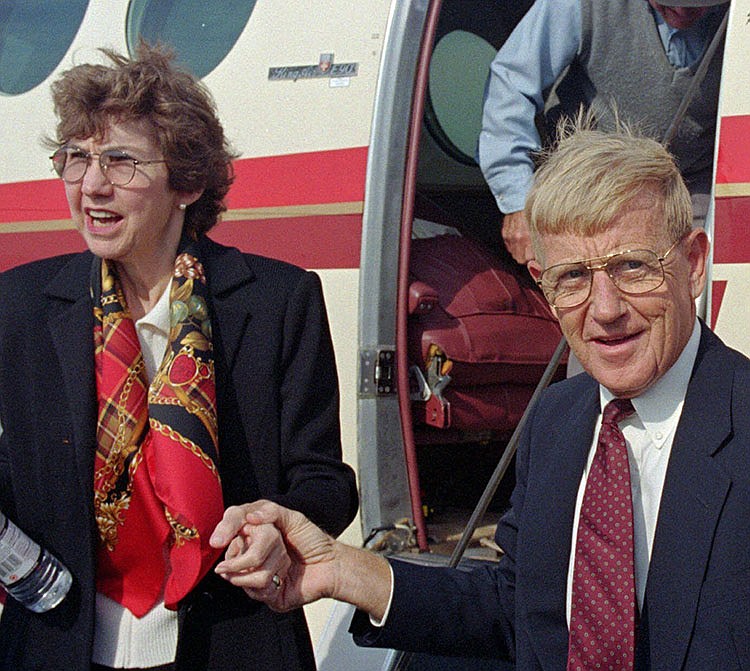 Beth Holtz, 83, dies | Northwest Arkansas Democrat-Gazette