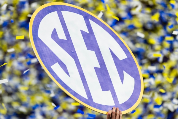 WholeHogSports - SEC caps attendance at 16,500 for championship game
