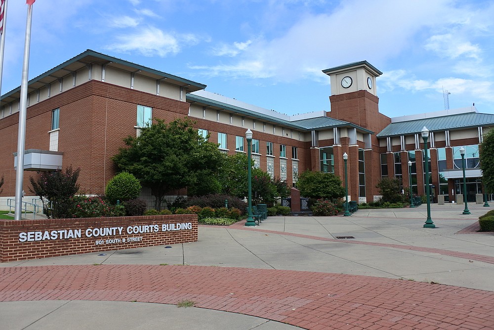 Former U.S. Marshals Museum leader pleads guilty to felony assault ...