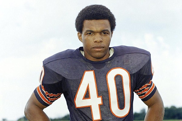 Hall of Fame RB Sayers dead at 77 | The Arkansas Democrat-Gazette ...