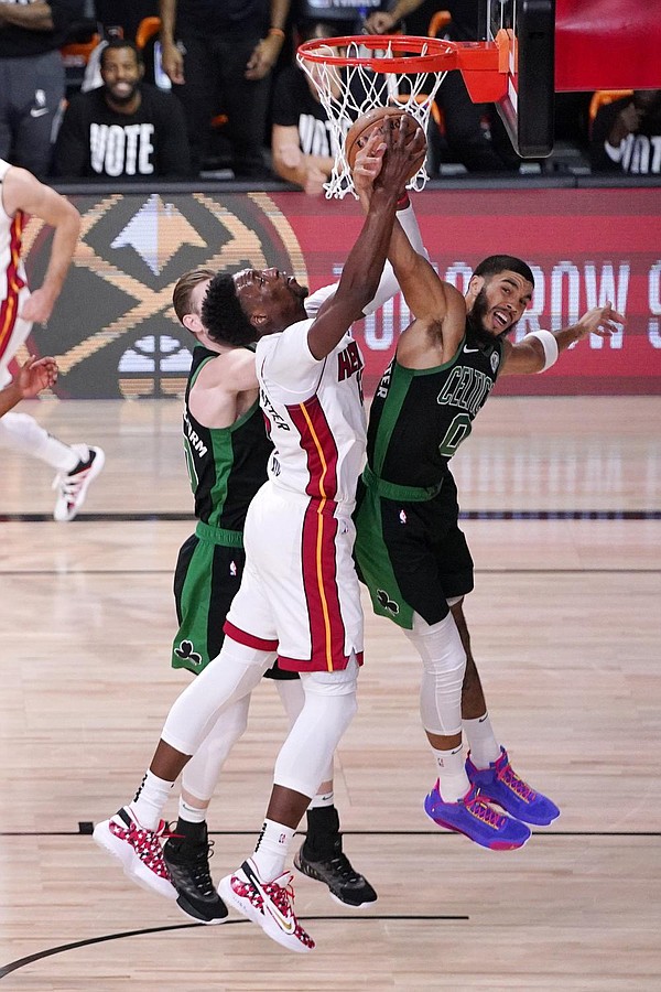 Strong 2nd half keeps Celtics alive