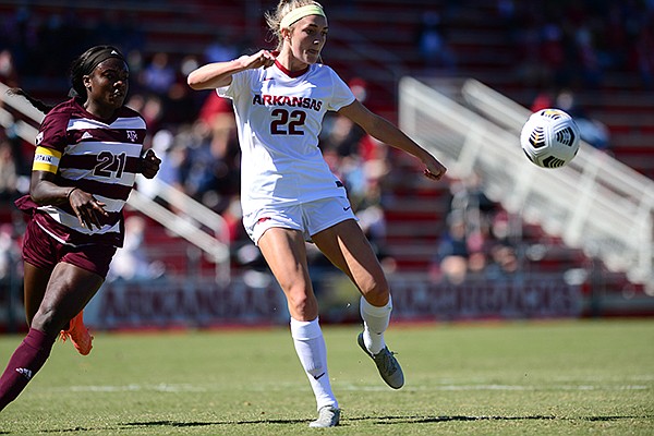 State of the Hogs: Arkansas soccer draws national attention | Whole Hog ...