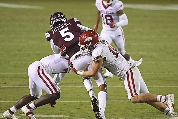 Arkansas defense finding way early | Northwest Arkansas Democrat-Gazette