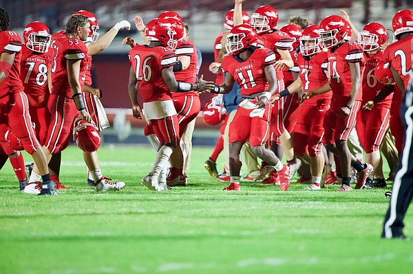 Back on the field tonight | Magnolia Banner News