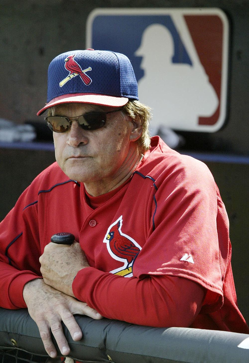 La Russa returns to manage White Sox