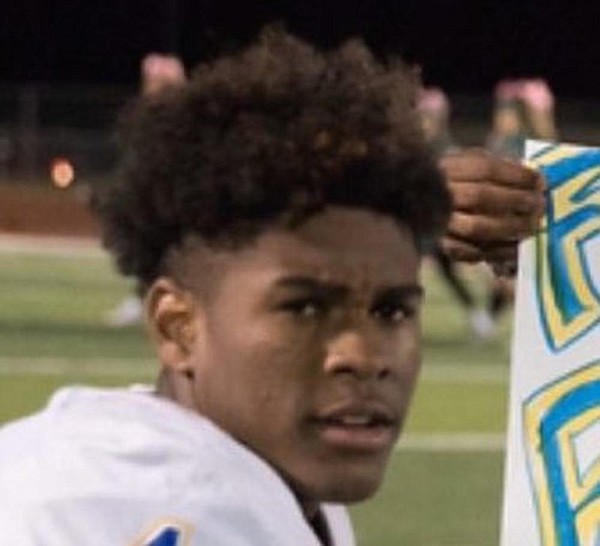 Arkansas pledges Lowery, Jackson to meet in Texas playoffs | Whole Hog ...