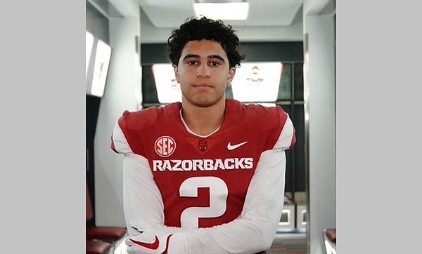 Top 2022 target plans Arkansas visit; decision coming | Whole Hog Sports
