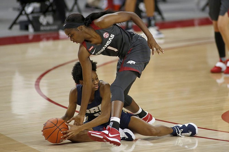 Seasons' beatings: UA men, women winning big at home | The Arkansas ...