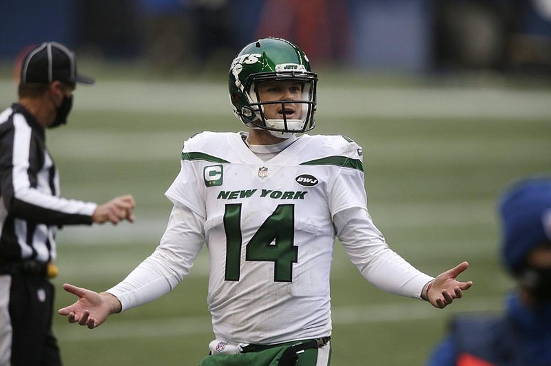 Decision to keep Darnold hangs over Jets | The Arkansas Democrat ...