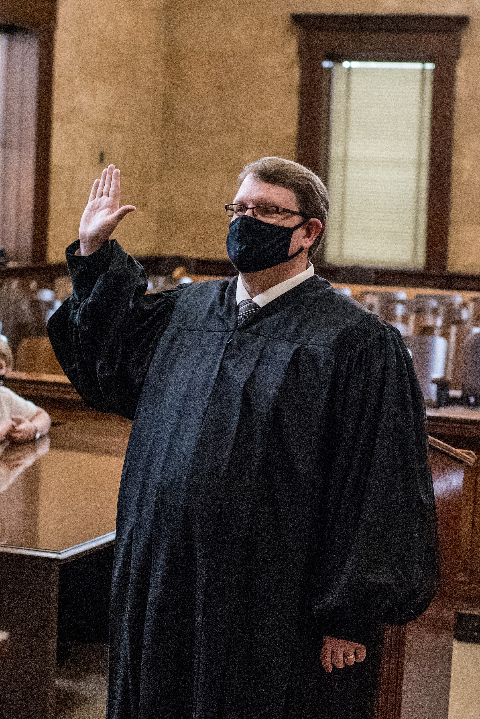 PHOTO: Singleton sworn in | El Dorado News