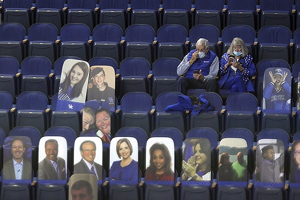 Arkansas vs. Kentucky: How to watch and listen, betting line, team ...