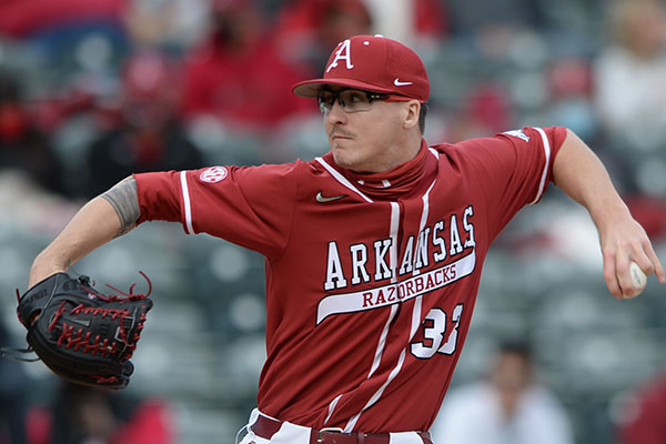 WholeHogSports - Bullpen does work again for Diamond Hogs WholeHogSports - Bullpen does work again for Diamond Hogs