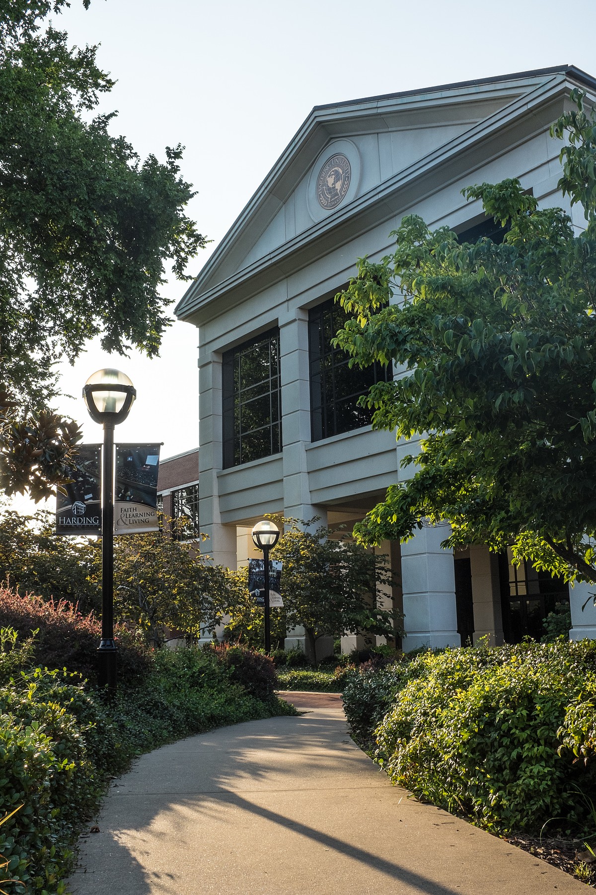 Harding students graduate, make Dean’s List | El Dorado News