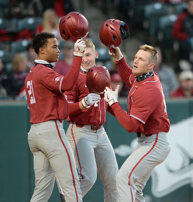 Crimson Tide rip top-ranked Hogs | The Arkansas Democrat-Gazette ...